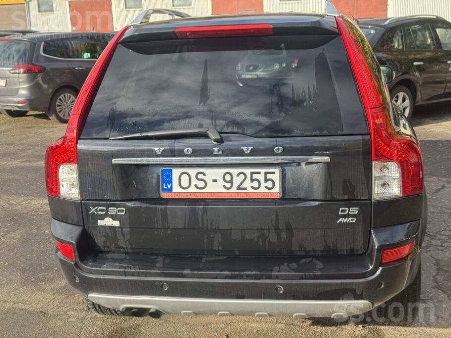 Melns Volvo XC90 2012 Rīga, ar dzinēja tilpumu 2.40 L un nobraukumu 204 tūkst. km par 11700 €, foto 6 vietnē AUTOMOTO.COM.LV