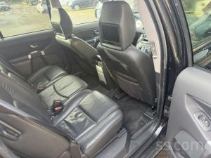 Melns Volvo XC90 2012 Rīga, ar dzinēja tilpumu 2.40 L un nobraukumu 204 tūkst. km par 11700 €, foto 17 vietnē AUTOMOTO.COM.LV
