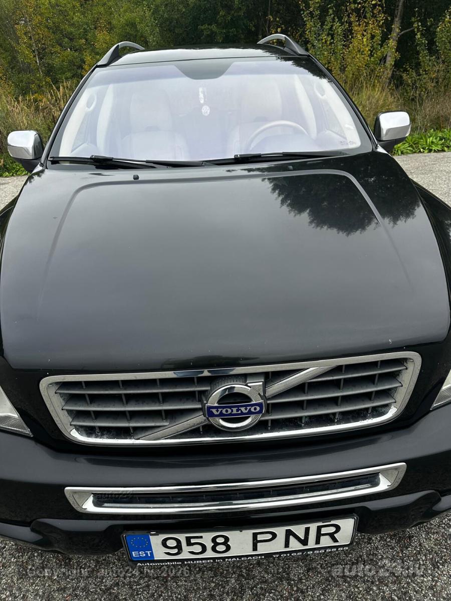 Black Volvo XC90 2012 in Tallinn, with an engine capacity of 2.40 L and mileage of 228 thousand km for 10499 €, photo 4 on AUTOMOTO.COM.LV