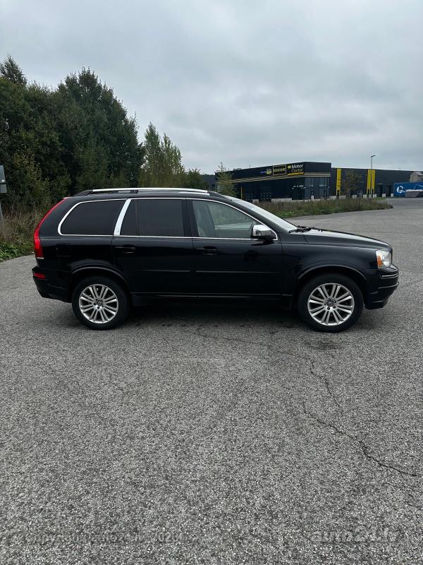 Volvo XC90 2012 Tallina vietnē Melns Volvo XC90 2012 Tallina, ar dzinēja tilpumu 2.40 L un nobraukumu 228 tūkst. km par 10499 €, foto 7 vietnē AUTOMOTO.COM.LV