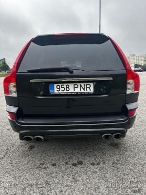 Black Volvo XC90 2012 in Tallinn, with an engine capacity of 2.40 L and mileage of 228 thousand km for 10499 €, photo 9 on AUTOMOTO.COM.LV