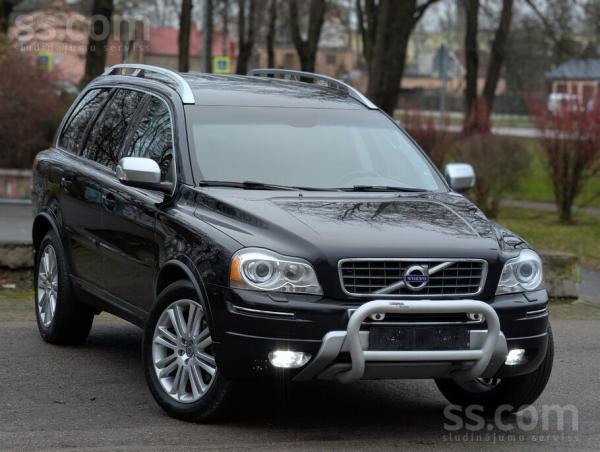 Black Volvo XC90 2013 in Jurmala, with an engine capacity of 2.40 L and mileage of 0 thousand km for 9950 €, photo 3 on AUTOMOTO.COM.LV