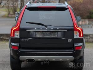 Black Volvo XC90 2013 in Jurmala, with an engine capacity of 2.40 L and mileage of 0 thousand km for 11550 €, photo 8 on AUTOMOTO.COM.LV