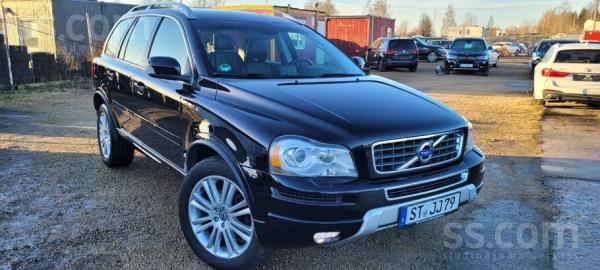Black Volvo XC90 2013 in Riga, with an engine capacity of 2.40 L and mileage of 0 thousand km for 11900 €, photo 9 on AUTOMOTO.COM.LV