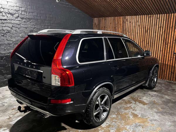 Melns Volvo XC90 2013 Utena, ar dzinēja tilpumu 2.40 L un nobraukumu 307 tūkst. km par 11750 €, foto 9 vietnē AUTOMOTO.COM.LV