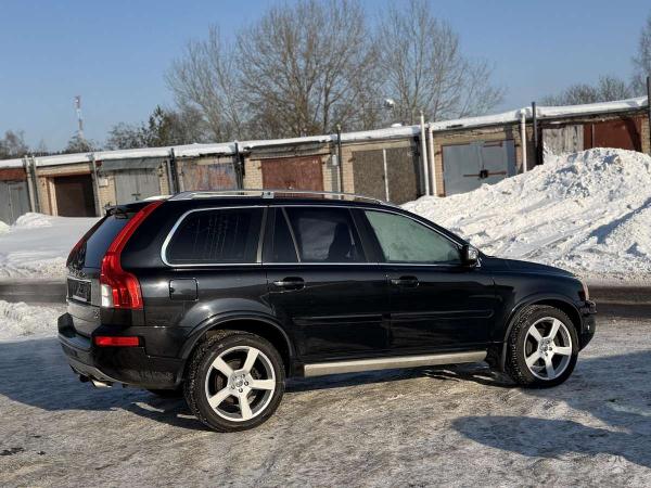 Melns Volvo XC90 2013 Utena, ar dzinēja tilpumu 2.40 L un nobraukumu 330 tūkst. km par 9990 €, foto 6 vietnē AUTOMOTO.COM.LV