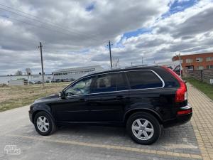 Black Volvo XC90 2013 in Kaunas, with an engine capacity of 2.40 L and mileage of 328 thousand km for 7999 €, photo 9 on AUTOMOTO.COM.LV