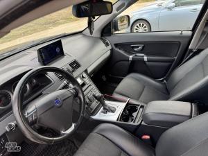 Black Volvo XC90 2013 in Kaunas, with an engine capacity of 2.40 L and mileage of 328 thousand km for 7999 €, photo 12 on AUTOMOTO.COM.LV