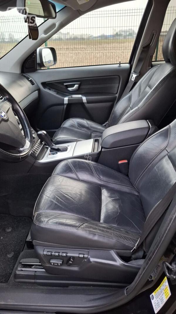 Melns Volvo XC90 2013 Klaipėda, ar dzinēja tilpumu 3.20 L un nobraukumu 302 tūkst. km par 9500 €, foto 10 vietnē AUTOMOTO.COM.LV