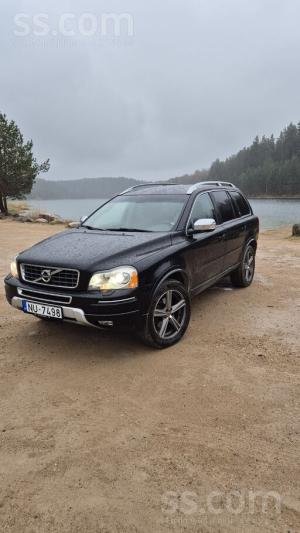 Melns Volvo XC90 2013 Ogre, ar dzinēja tilpumu 2.40 L un nobraukumu 310 tūkst. km par 12350 €, foto 3 vietnē AUTOMOTO.COM.LV
