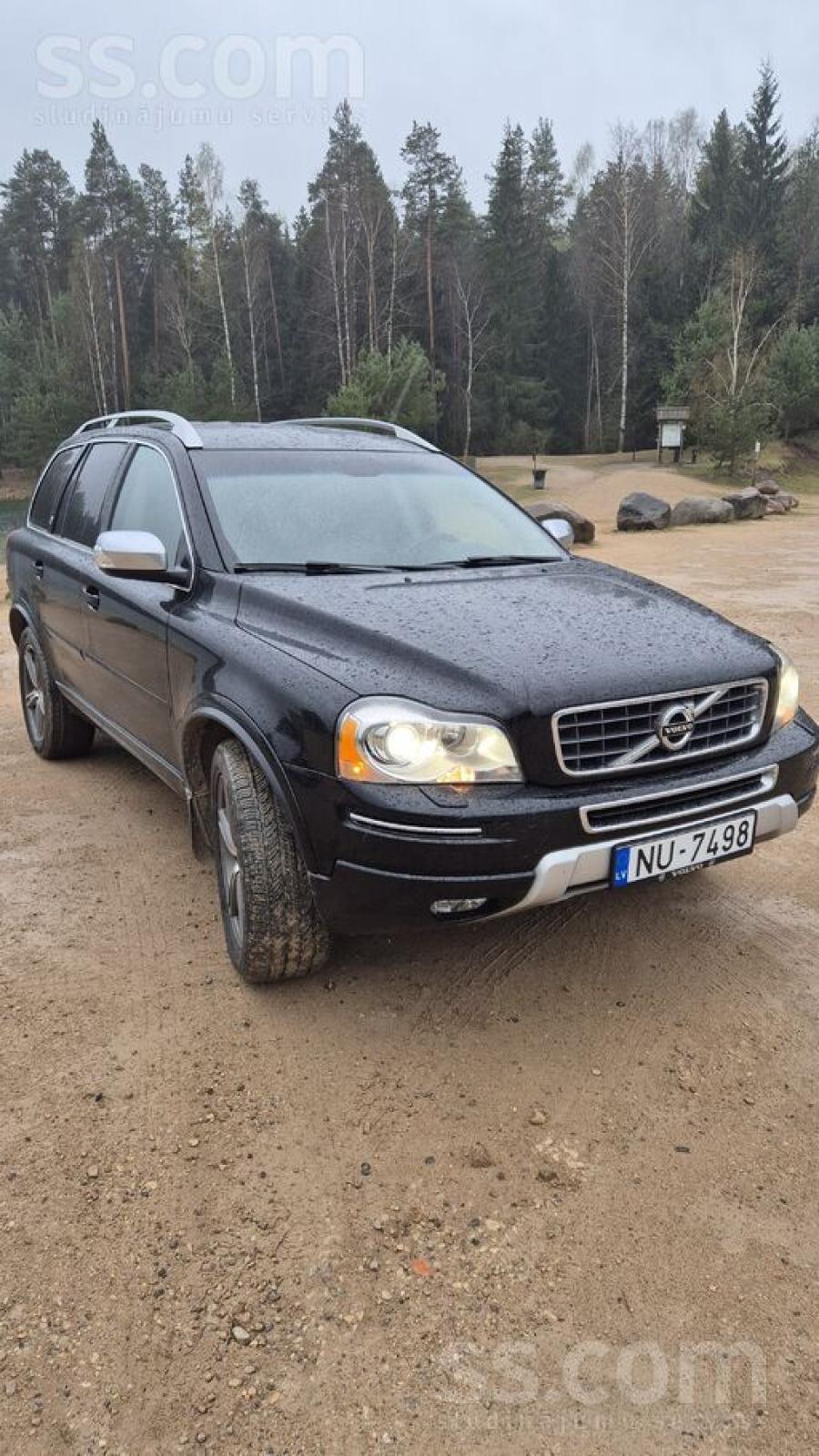 Melns Volvo XC90 2013 Ogre, ar dzinēja tilpumu 2.40 L un nobraukumu 310 tūkst. km par 12350 €, foto 4 vietnē AUTOMOTO.COM.LV