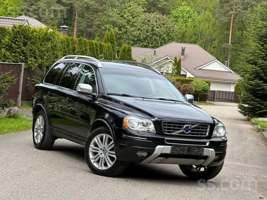 Melns Volvo XC90 2013 Rīga, ar dzinēja tilpumu 2.40 L un nobraukumu 326 tūkst. km par 10950 €, foto 4 vietnē AUTOMOTO.COM.LV