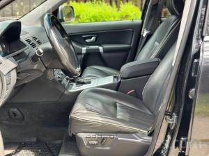 Melns Volvo XC90 2013 Rīga, ar dzinēja tilpumu 2.40 L un nobraukumu 326 tūkst. km par 10950 €, foto 10 vietnē AUTOMOTO.COM.LV