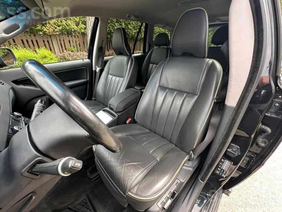 Melns Volvo XC90 2013 Rīga, ar dzinēja tilpumu 2.40 L un nobraukumu 326 tūkst. km par 10950 €, foto 11 vietnē AUTOMOTO.COM.LV