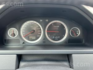 Melns Volvo XC90 2013 Rīga, ar dzinēja tilpumu 2.40 L un nobraukumu 326 tūkst. km par 10950 €, foto 13 vietnē AUTOMOTO.COM.LV