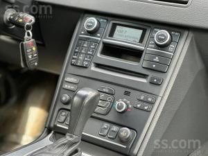 Melns Volvo XC90 2013 Rīga, ar dzinēja tilpumu 2.40 L un nobraukumu 326 tūkst. km par 10950 €, foto 16 vietnē AUTOMOTO.COM.LV