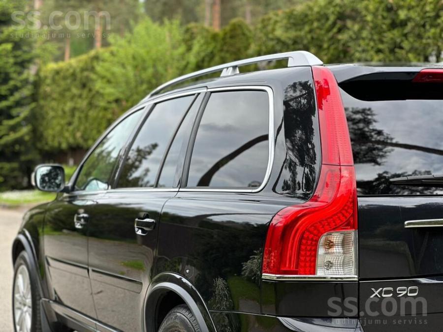 Melns Volvo XC90 2013 Rīga, ar dzinēja tilpumu 2.40 L un nobraukumu 326 tūkst. km par 10950 €, foto 25 vietnē AUTOMOTO.COM.LV