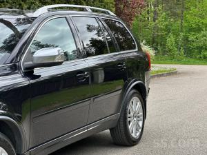 Melns Volvo XC90 2013 Rīga, ar dzinēja tilpumu 2.40 L un nobraukumu 326 tūkst. km par 10950 €, foto 27 vietnē AUTOMOTO.COM.LV
