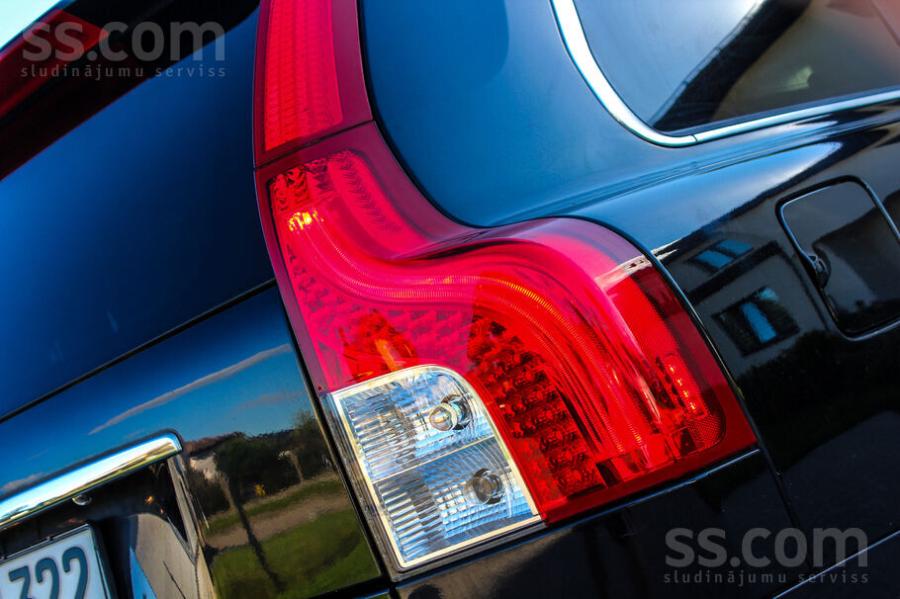 Melns Volvo XC90 2013 Jelgava, ar dzinēja tilpumu 2.40 L un nobraukumu 232 tūkst. km par 11590 €, foto 27 vietnē AUTOMOTO.COM.LV