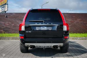 Black Volvo XC90 2013 in Marijampole, with an engine capacity of 2.40 L and mileage of 261 thousand km for 11950 €, photo 10 on AUTOMOTO.COM.LV