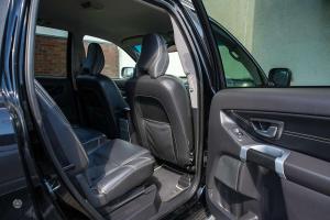 Black Volvo XC90 2013 in Marijampole, with an engine capacity of 2.40 L and mileage of 261 thousand km for 11950 €, photo 34 on AUTOMOTO.COM.LV