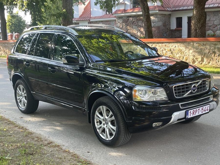 Melns Volvo XC90 2013 Viļņa, ar dzinēja tilpumu 2.40 L un nobraukumu 258 tūkst. km par 9200 €, foto 1 vietnē AUTOMOTO.COM.LV