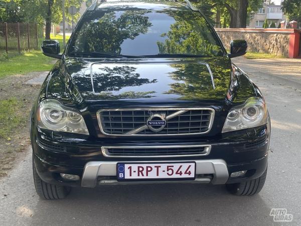 Black Volvo XC90 2013 in Vilnius, with an engine capacity of 2.40 L and mileage of 258 thousand km for 9200 €, photo 2 on AUTOMOTO.COM.LV