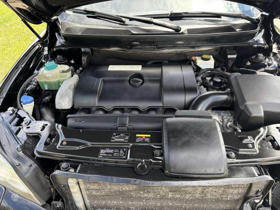 Black Volvo XC90 2013 in Prienai, with an engine capacity of 3.19 L and mileage of 229 thousand km for 7900 €, photo 15 on AUTOMOTO.COM.LV