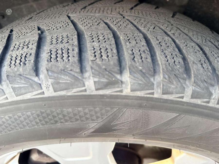 Melns Volvo XC90 2013 Kaišiadorys, ar dzinēja tilpumu 2.40 L un nobraukumu 350 tūkst. km par 12500 €, foto 14 vietnē AUTOMOTO.COM.LV