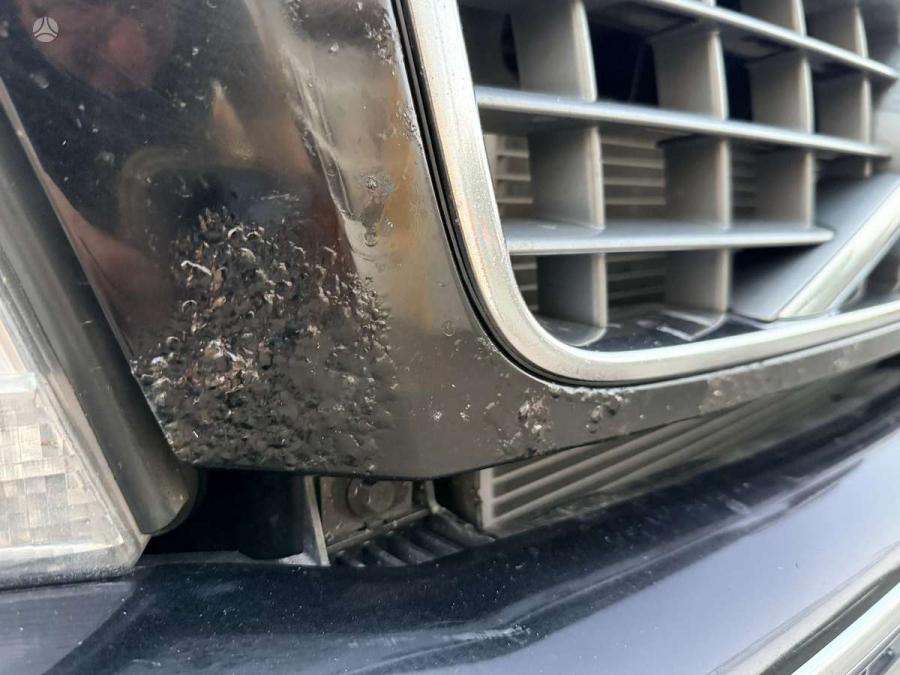 Melns Volvo XC90 2013 Kaišiadorys, ar dzinēja tilpumu 2.40 L un nobraukumu 350 tūkst. km par 12500 €, foto 47 vietnē AUTOMOTO.COM.LV