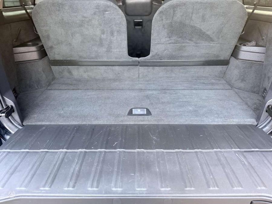 Melns Volvo XC90 2013 Kaišiadorys, ar dzinēja tilpumu 2.40 L un nobraukumu 350 tūkst. km par 12500 €, foto 54 vietnē AUTOMOTO.COM.LV
