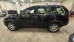 Black Volvo XC90 2014 in Kaunas, with an engine capacity of 2.40 L and mileage of 266 thousand km for 10500 €, photo 5 on AUTOMOTO.COM.LV