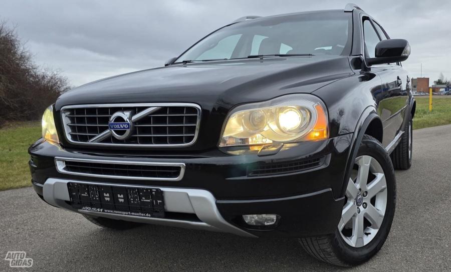 Melns Volvo XC90 2014 Šauļi, ar dzinēja tilpumu 2.40 L un nobraukumu 225 tūkst. km par 12450 €, foto 3 vietnē AUTOMOTO.COM.LV