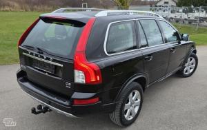 Melns Volvo XC90 2014 Šauļi, ar dzinēja tilpumu 2.40 L un nobraukumu 225 tūkst. km par 12450 €, foto 10 vietnē AUTOMOTO.COM.LV