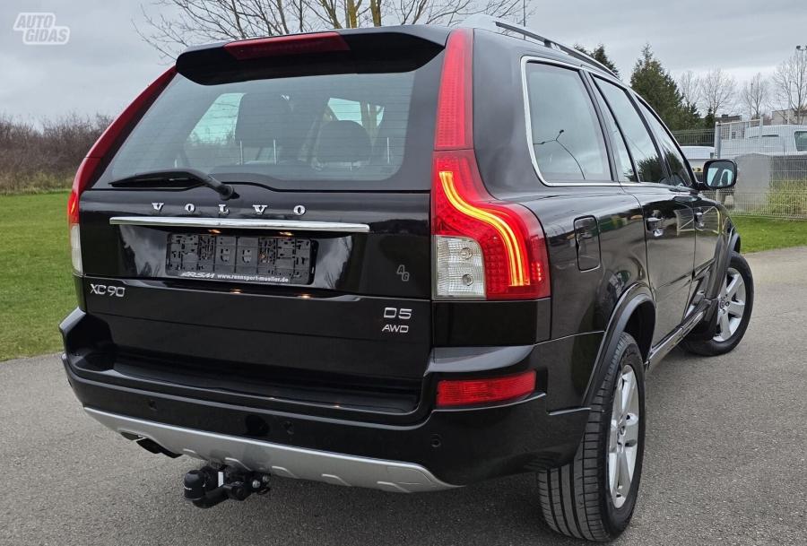 Melns Volvo XC90 2014 Šauļi, ar dzinēja tilpumu 2.40 L un nobraukumu 225 tūkst. km par 12450 €, foto 12 vietnē AUTOMOTO.COM.LV