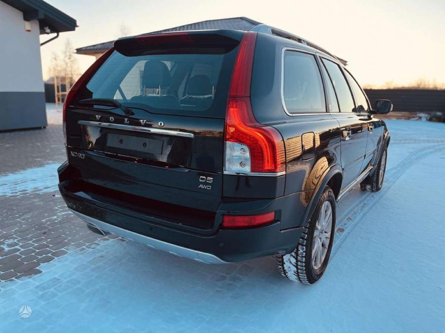 Melns Volvo XC90 2014 Kauņa, ar dzinēja tilpumu 2.40 L un nobraukumu 267 tūkst. km par 10600 €, foto 6 vietnē AUTOMOTO.COM.LV
