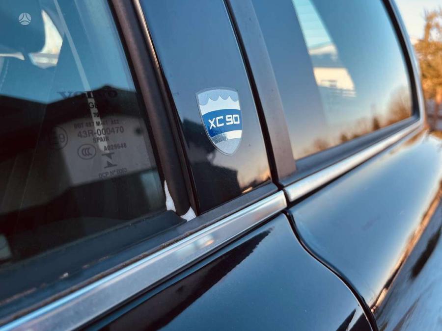 Melns Volvo XC90 2014 Kauņa, ar dzinēja tilpumu 2.40 L un nobraukumu 267 tūkst. km par 10600 €, foto 13 vietnē AUTOMOTO.COM.LV