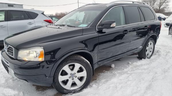 Black Volvo XC90 2014 in Siauliai, with an engine capacity of 2.40 L and mileage of 225 thousand km for 12300 €, photo 6 on AUTOMOTO.COM.LV