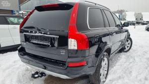 Black Volvo XC90 2014 in Siauliai, with an engine capacity of 2.40 L and mileage of 225 thousand km for 12300 €, photo 13 on AUTOMOTO.COM.LV