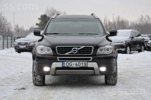 Melns Volvo XC90 2014 Jelgava, ar dzinēja tilpumu 2.40 L un nobraukumu 0 tūkst. km par 12500 €, foto 2 vietnē AUTOMOTO.COM.LV