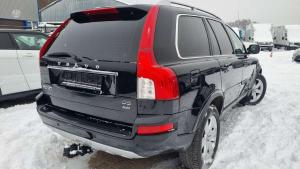 Melns Volvo XC90 2014 Šauļi, ar dzinēja tilpumu 2.40 L un nobraukumu 225 tūkst. km par 12200 €, foto 15 vietnē AUTOMOTO.COM.LV