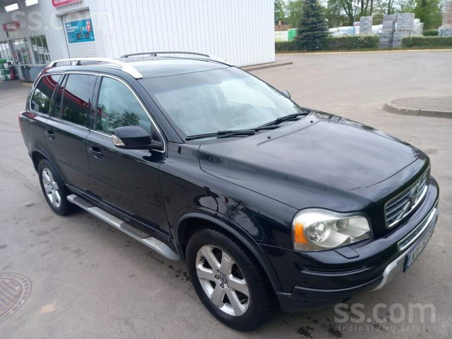 Melns Volvo XC90 2014 Jelgava, ar dzinēja tilpumu 2.40 L un nobraukumu 225 tūkst. km par 11400 €, foto 1 vietnē AUTOMOTO.COM.LV