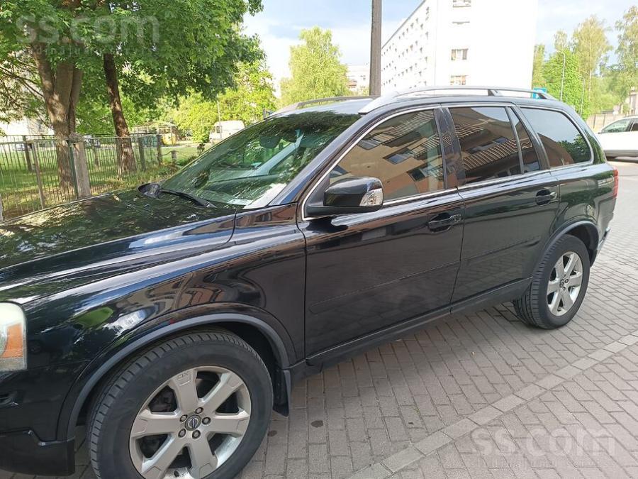 Черный Вольво ХС90 2014 в Лиепая, объемом двигателя 2.40 л и пробегом 312 тыс. км за 10000 €, фото 1 на AUTOMOTO.COM.LV