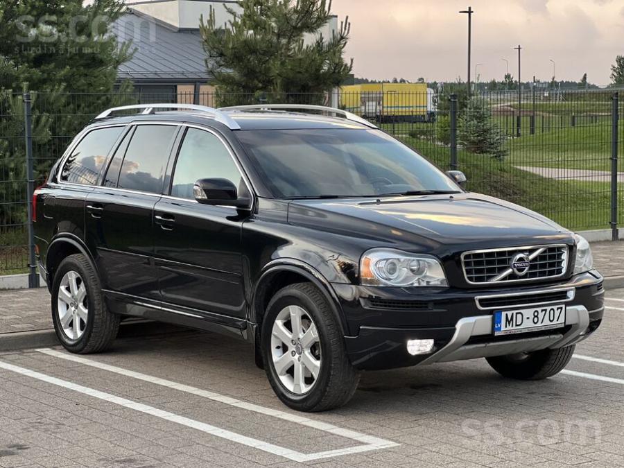 Melns Volvo XC90 2014 Rīga, ar dzinēja tilpumu 2.40 L un nobraukumu 312 tūkst. km par 9890 €, foto 4 vietnē AUTOMOTO.COM.LV