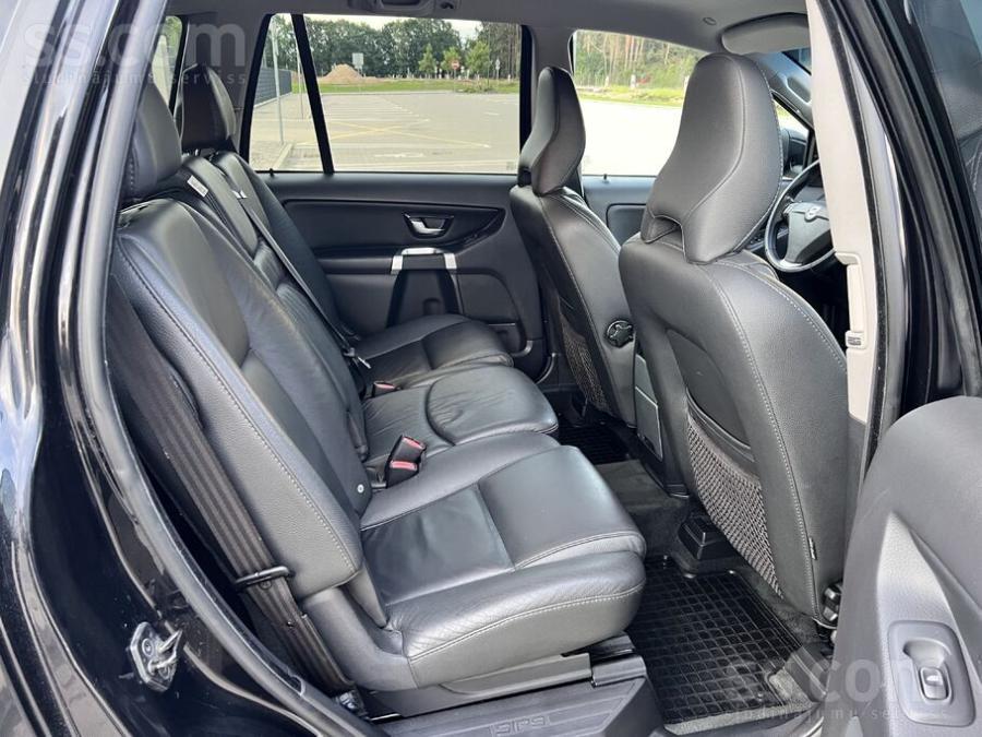 Melns Volvo XC90 2014 Rīga, ar dzinēja tilpumu 2.40 L un nobraukumu 312 tūkst. km par 9890 €, foto 9 vietnē AUTOMOTO.COM.LV
