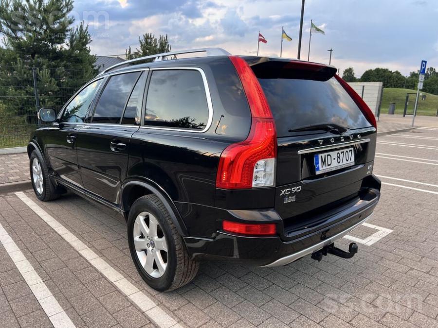 Melns Volvo XC90 2014 Rīga, ar dzinēja tilpumu 2.40 L un nobraukumu 312 tūkst. km par 9890 €, foto 22 vietnē AUTOMOTO.COM.LV