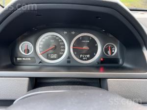 Melns Volvo XC90 2014 Rīga, ar dzinēja tilpumu 2.40 L un nobraukumu 312 tūkst. km par 9890 €, foto 23 vietnē AUTOMOTO.COM.LV
