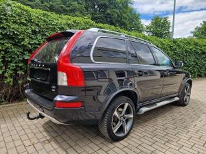 Melns Volvo XC90 2014 Viļņa, ar dzinēja tilpumu 2.40 L un nobraukumu 250 tūkst. km par 13650 €, foto 6 vietnē AUTOMOTO.COM.LV