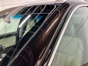 Black Volvo XC90 2014 in Jurmala, with an engine capacity of 2.40 L and mileage of 272 thousand km for 13950 €, photo 5 on AUTOMOTO.COM.LV