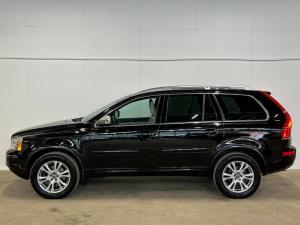 Black Volvo XC90 2014 in Jurmala, with an engine capacity of 2.40 L and mileage of 272 thousand km for 13950 €, photo 9 on AUTOMOTO.COM.LV